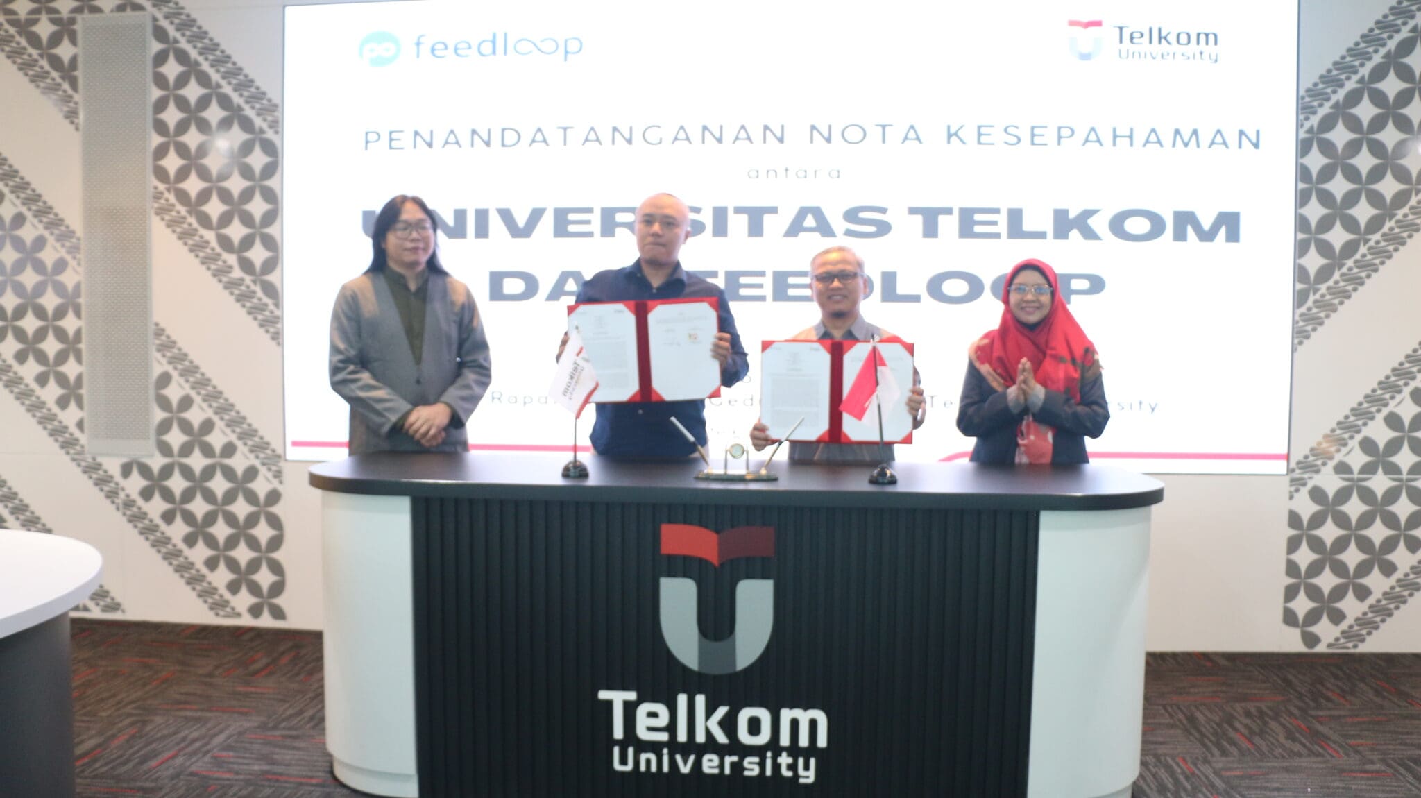 Penandatanganan MOU antara Telkom University &Feedloop AI | Unit Kerjasama Strategis