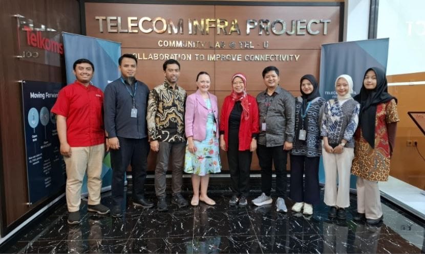 PT Telkom Indonesia berkunjung ke TIP Community Lab | Unit Kerjasama ...